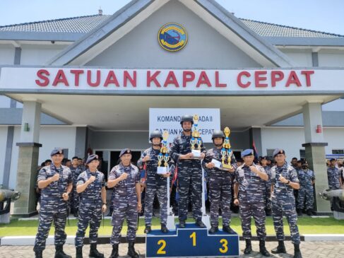 Satuan Kapal Cepat Koarmada II Gelar Lomba Trengginas Bahari – Pelopor ...